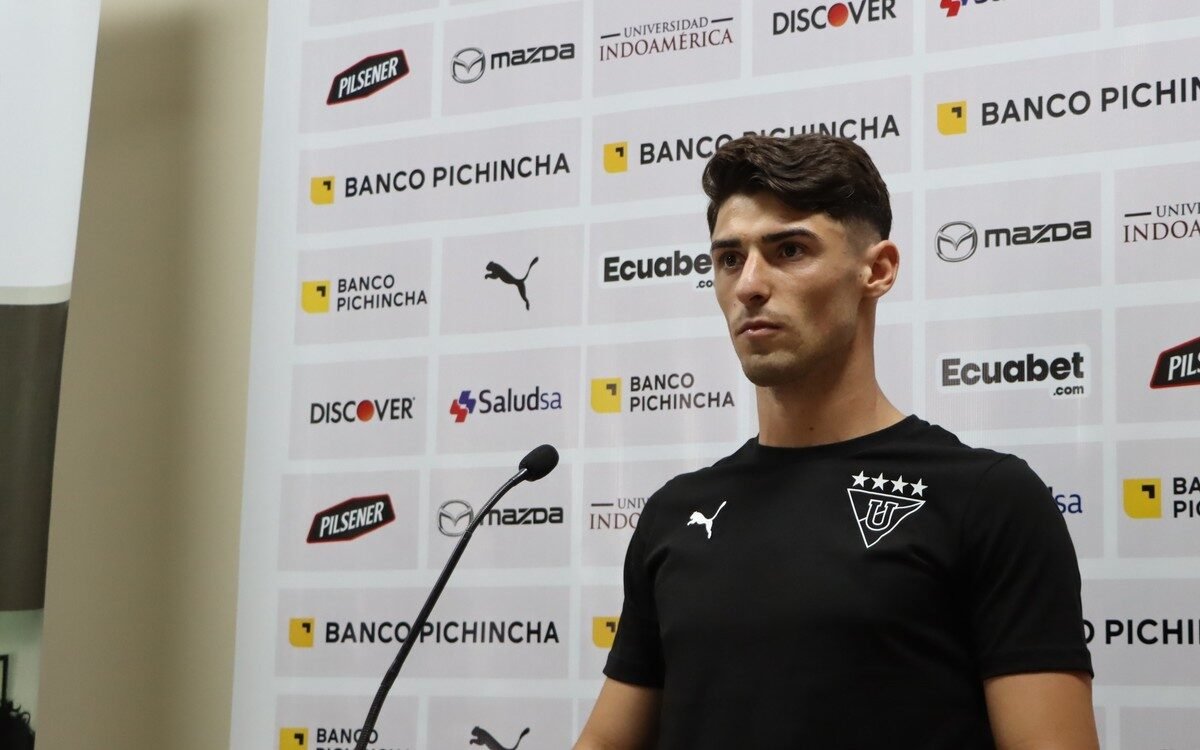 Facundo Rodríguez pide perdón a los hinchas de LDU por su error - El Crack