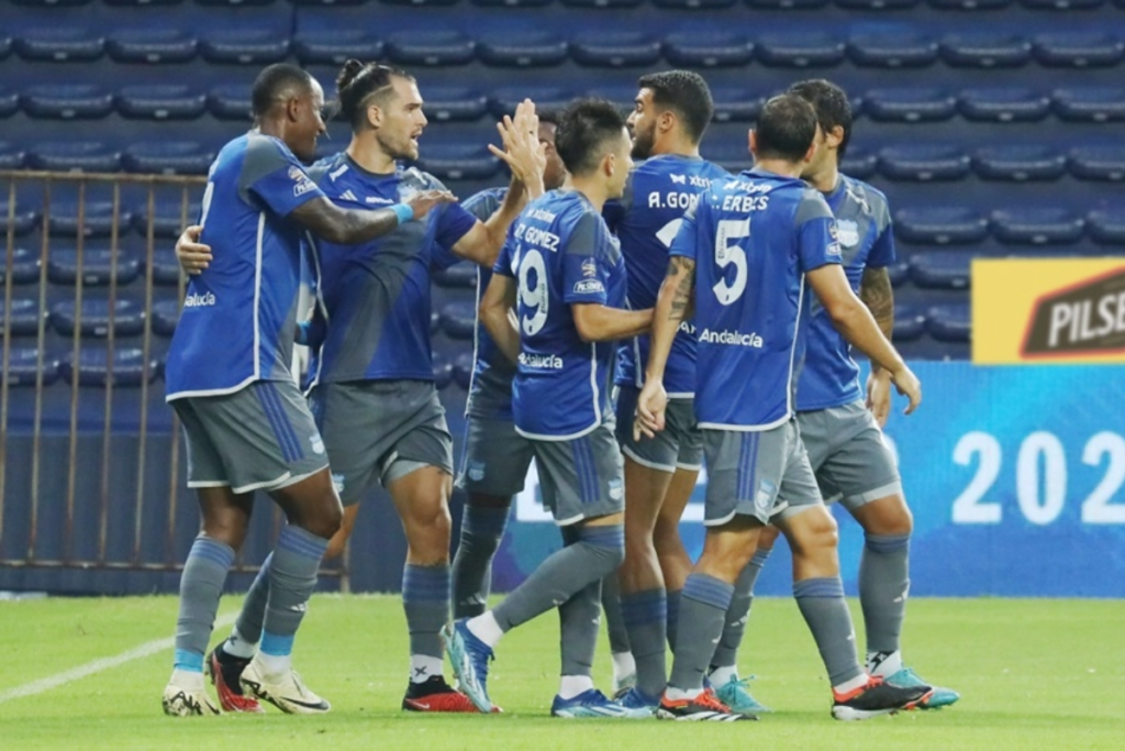 Futbolistas de Emelec no llegaron a un acuerdo con dirigentes - El Crack