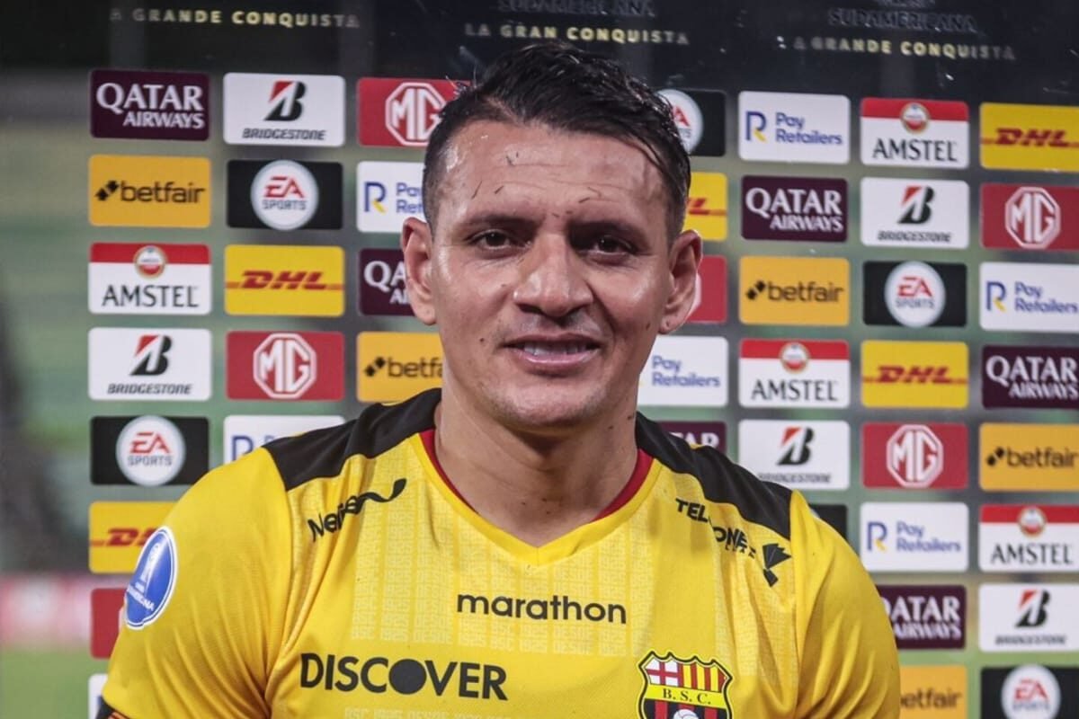 Carlos Garcés demandó a Barcelona SC - El Crack
